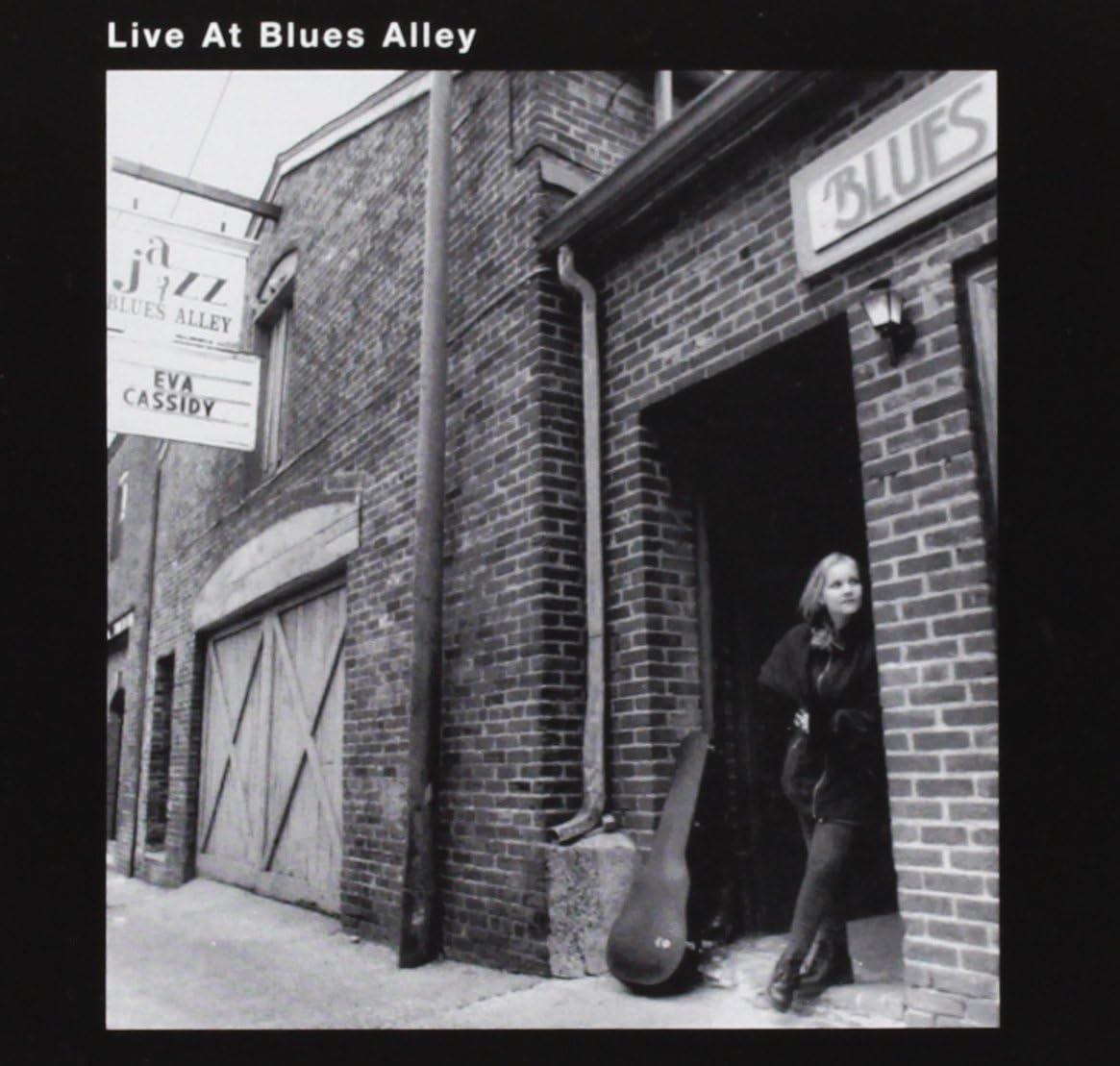 Amazon | LIVE AT BLUES ALLEY | CASSIDY, EVA | イージーリスニング | 音楽