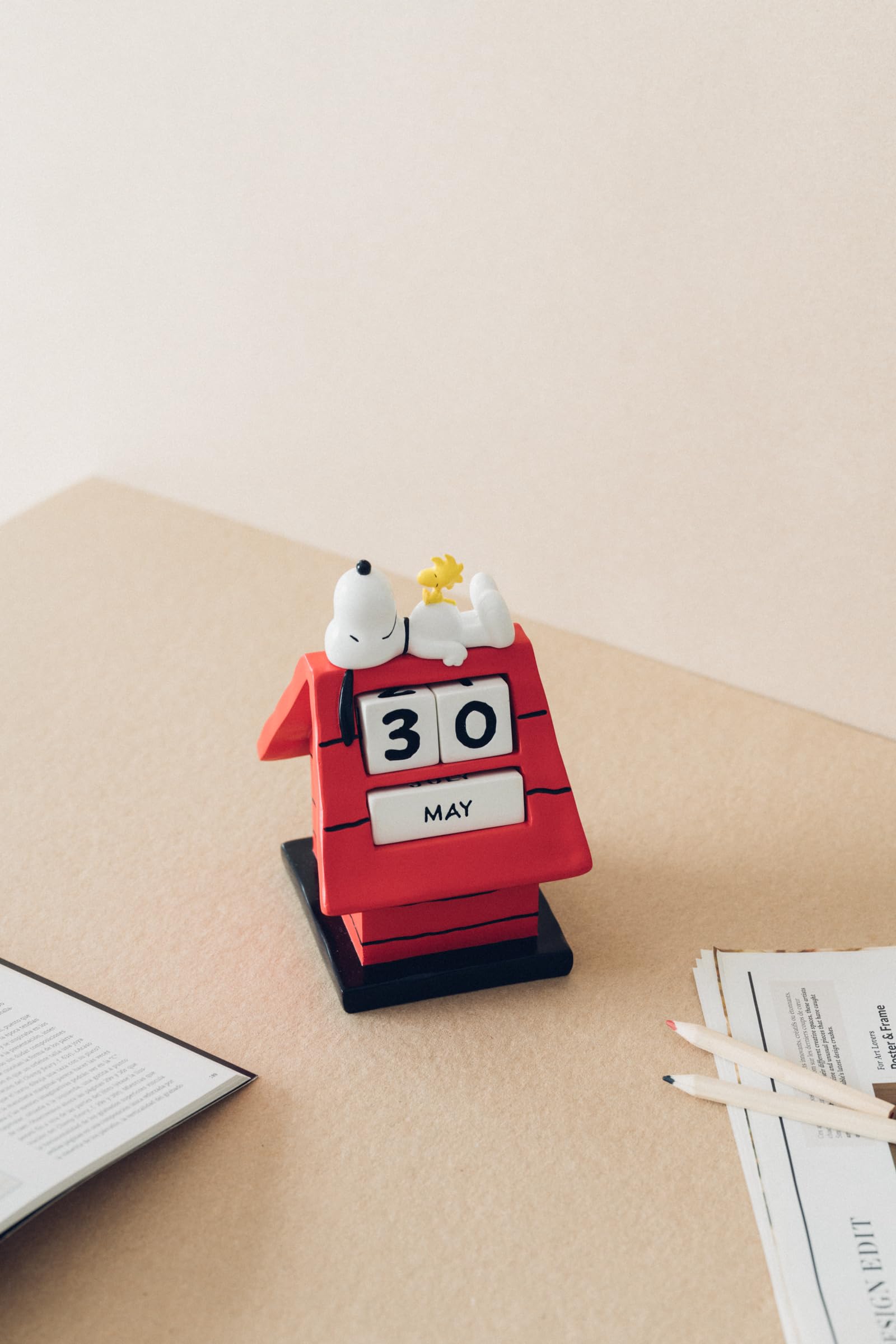 Mua Grupo Erik Snoopy Perpetual Calendar - Doghouser | Flip Calendar ...