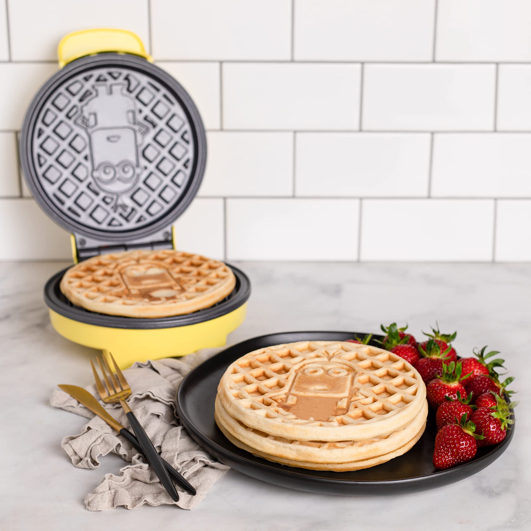 Mua Uncanny Brands Minions Kevin Waffle Maker- Iconic Minion on Your ...