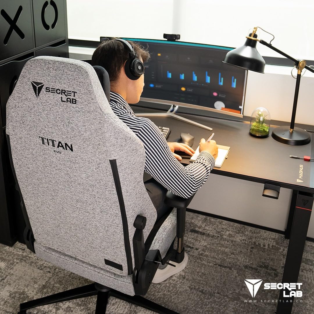 Mua Secretlab TITAN Evo Cookies & Cream Gaming Chair (XL Size) Fabric ...