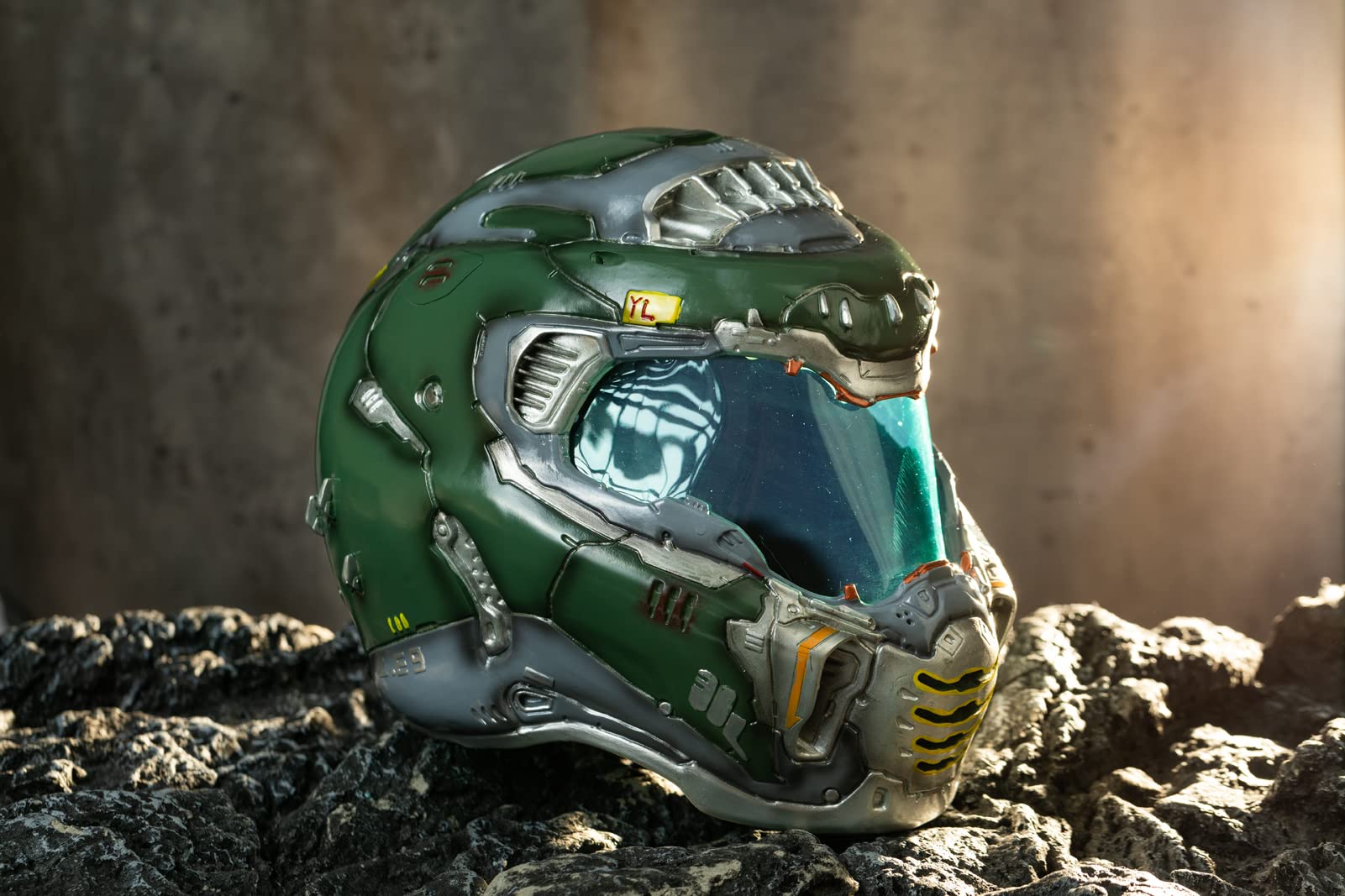 Mua New Version Doomguy Eternal Helmet Fallout Deluxe Resin Full Head ...