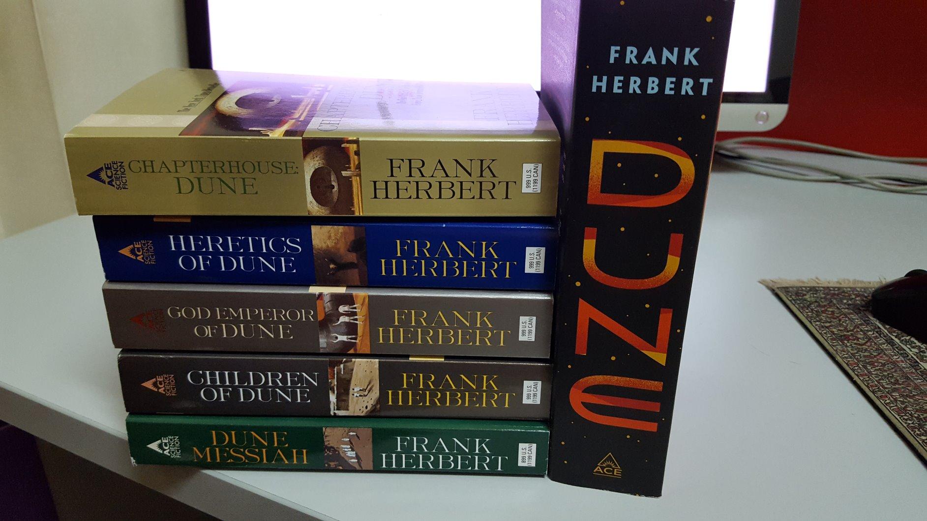 $14/mo - Finance Frank Herbert's Dune Saga 6-Book Boxed Set: Dune, Dune ...