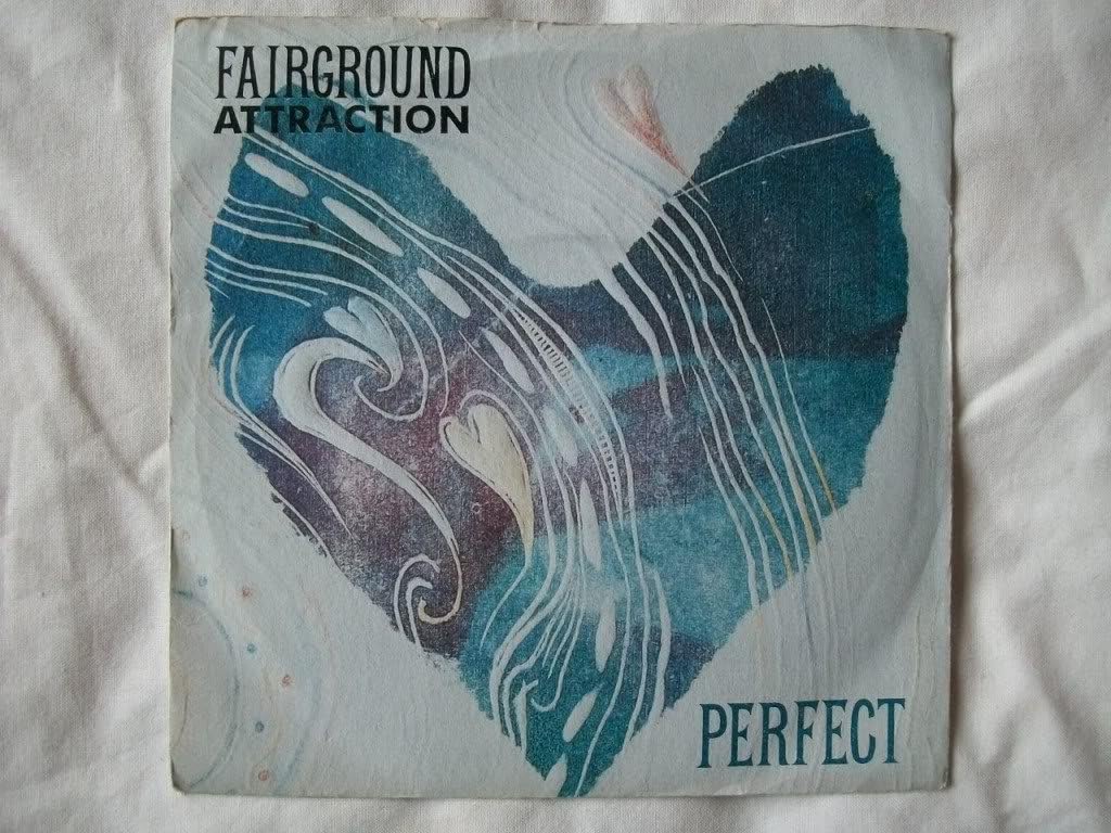 FAIRGROUND ATTRACTION Perfect 7" 45: Amazon.co.uk: Music