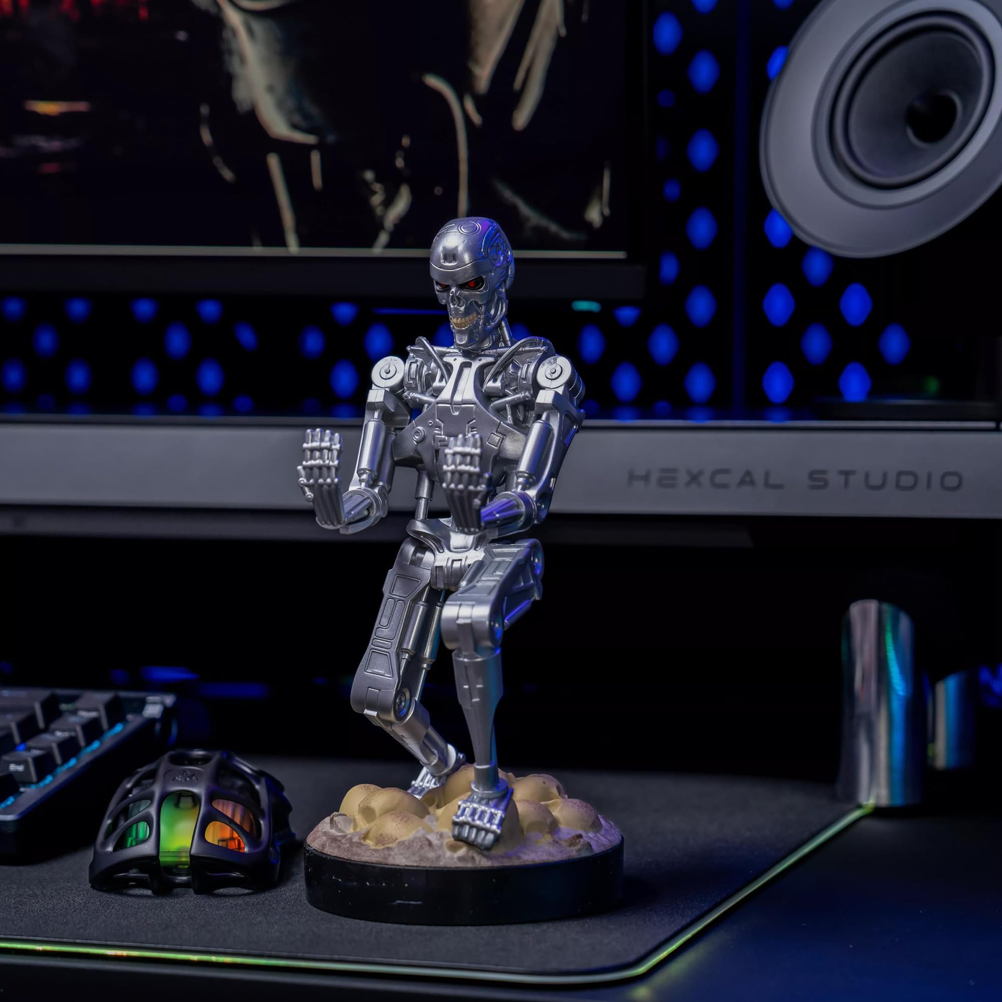 Mua Terminator T-800 - Original Mobile Phone & Gaming Controller Holder ...