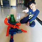 Hot Wheels Shifter Colour Splash Science Lab Playset CCP76: Amazon.in ...