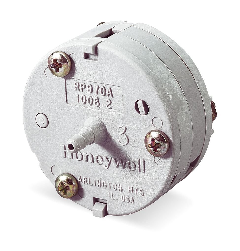 Honeywell, Inc. RP970A1008 RP970 Pneumatic Capacity Relay: Electronic ...
