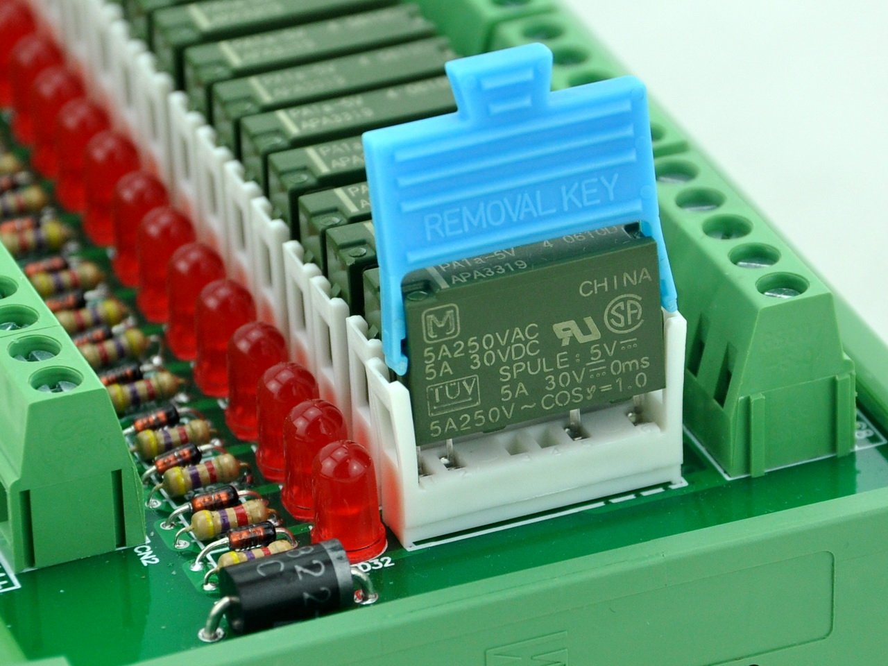 PA1a-12V ELECTRONICS-SALON Slim DIN Rail Mount DC12V Sink/NPN 24 SPST ...