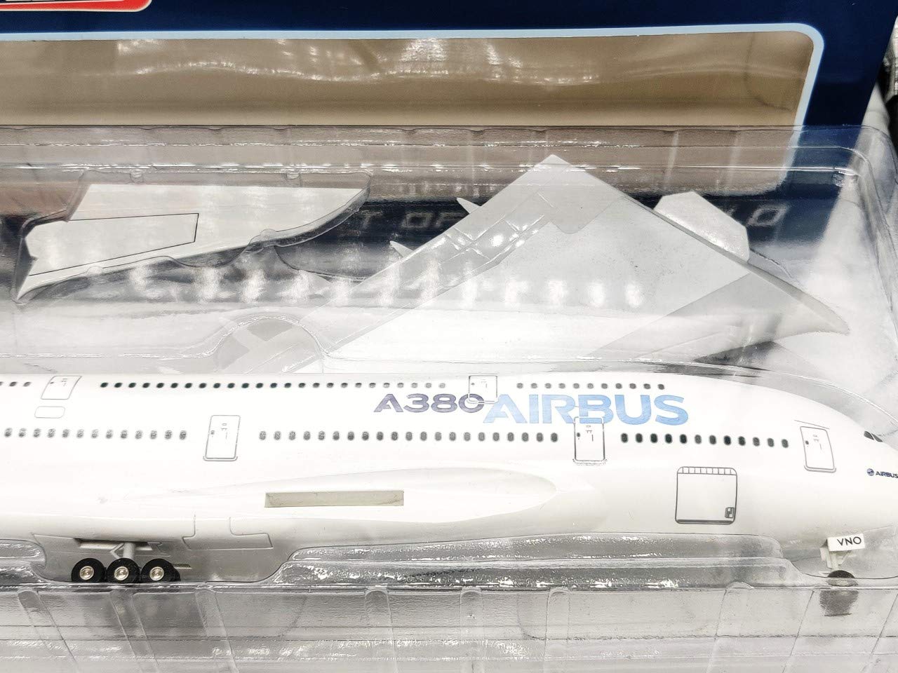 Mua Daron Skymarks Airbus A380-800 H/C with Gear, 1/200-Scale,White ...
