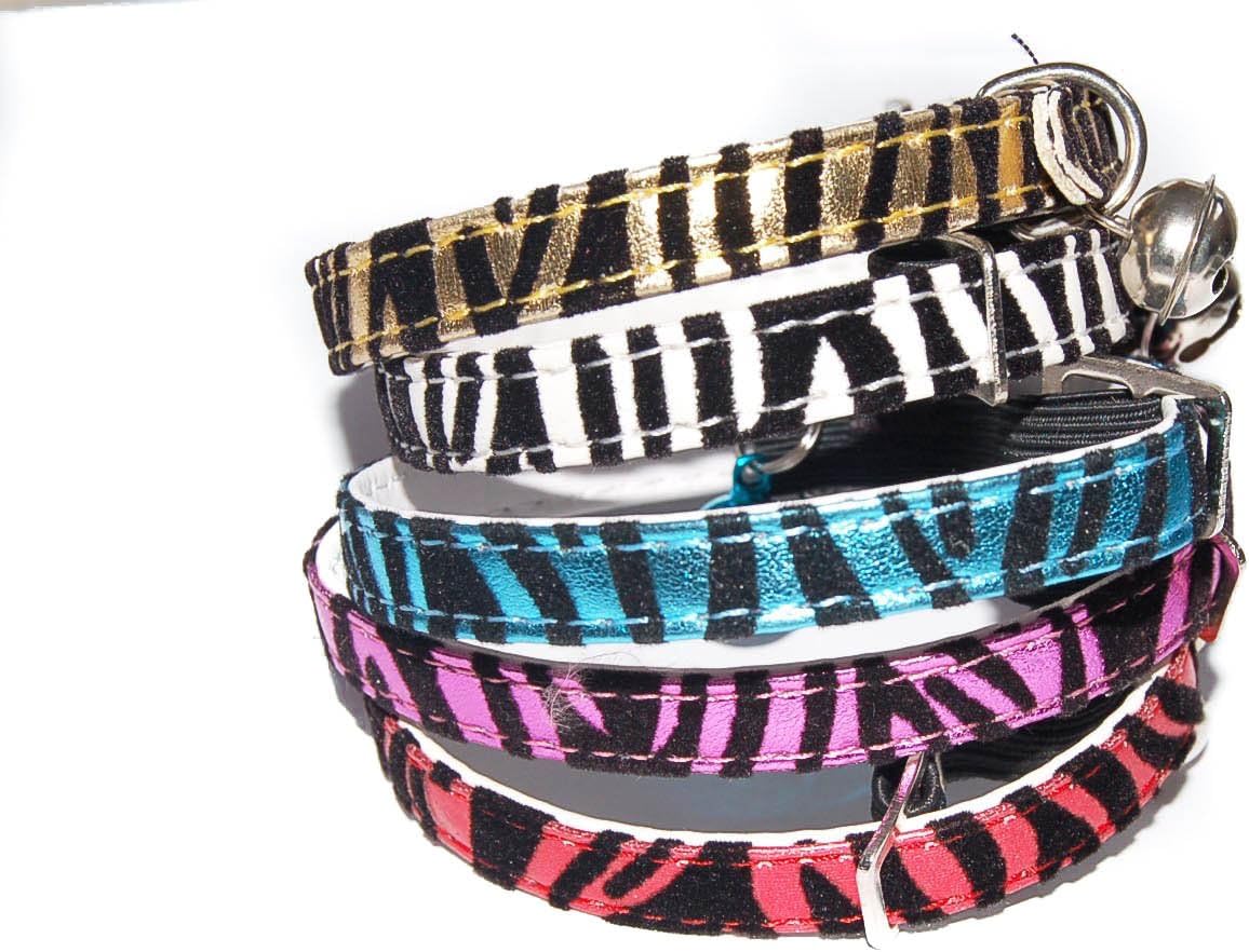 Pet Palace (BOLD BLUE Jungle Puss Cat Kitten Collar with jaguar stripes ...