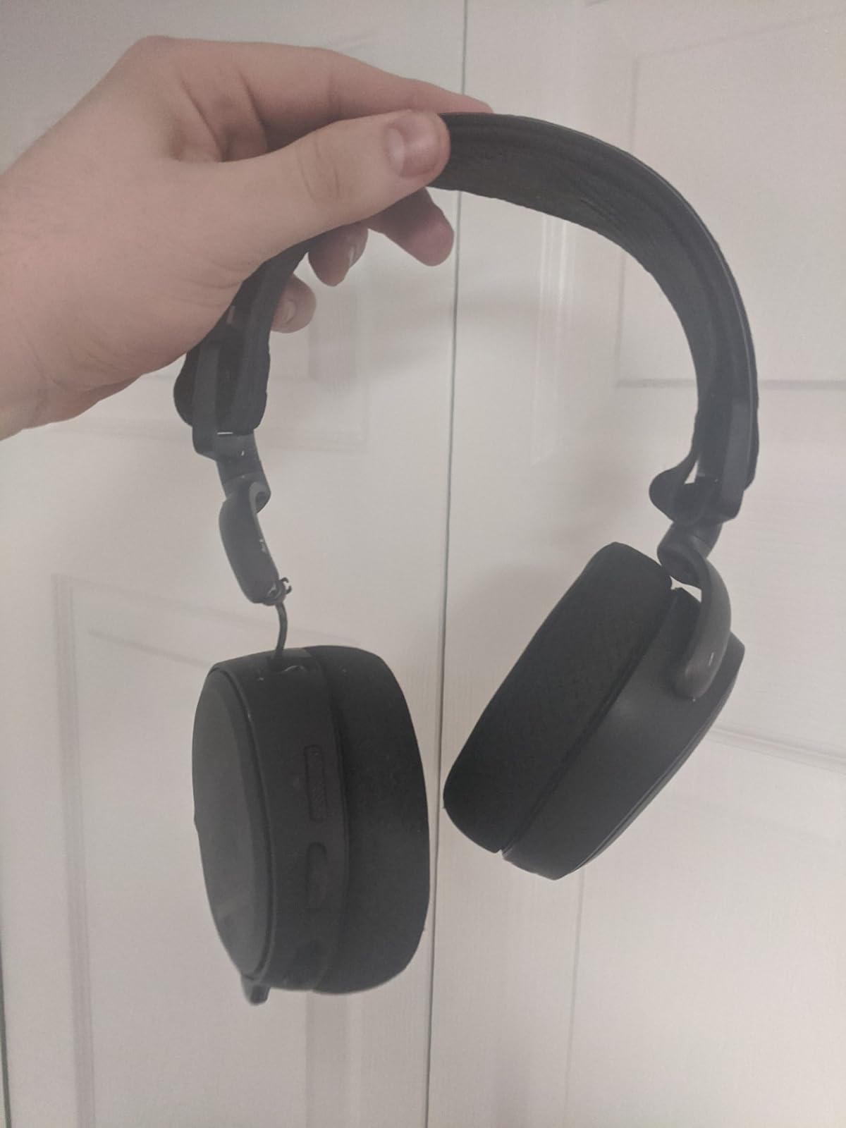 I think my headset is broken. : r/steelseries