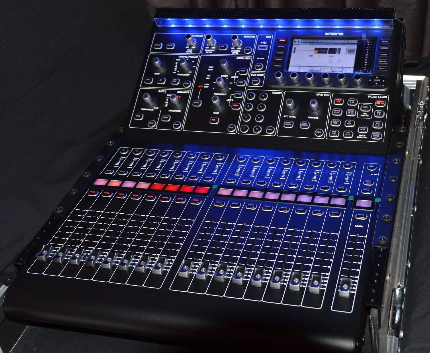 Amazon.com: TNT Audio Black Midas M32r LED Light Rail (Frost): Home ...