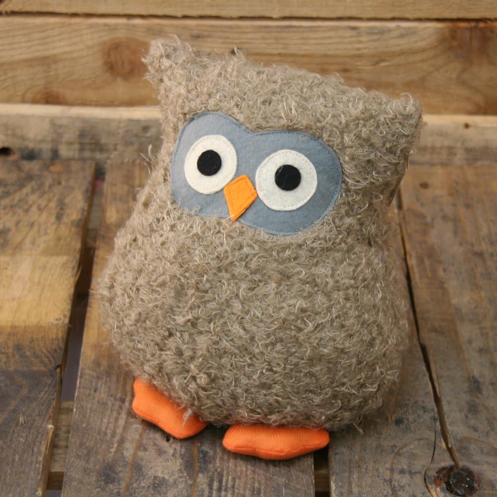 Fluffy Owl Doorstop ~ Owl Door Stop Brown: Amazon.co.uk: Kitchen & Home