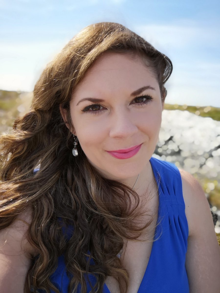 Alexis Abbott – Audio Books, Best Sellers, Author Bio | Audible.com