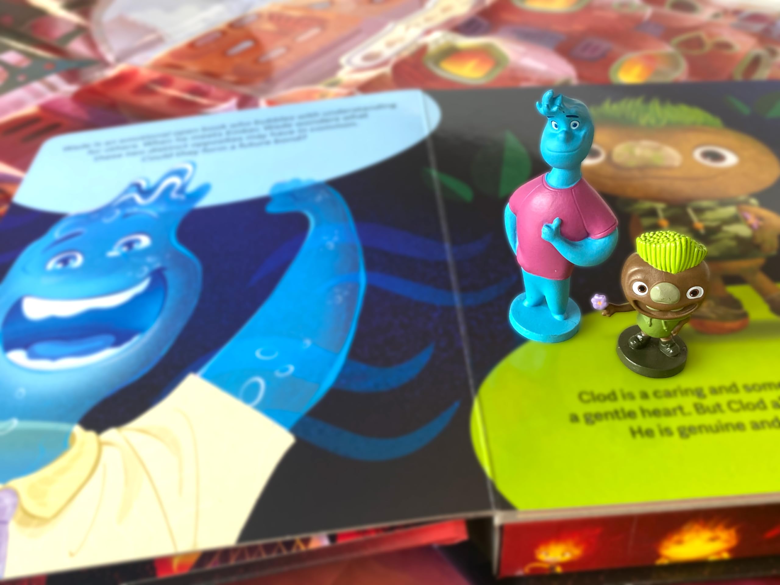 Mua Disney / Pixar Elemental My Busy Books Disney / Pixar Elemental My Busy Books Board book ...