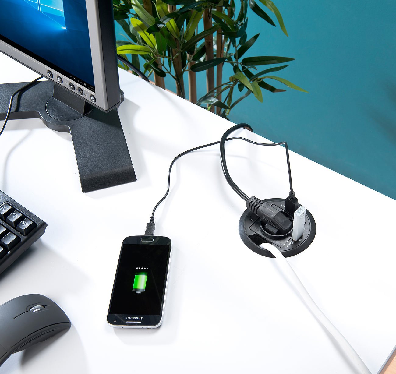 Mua revolt USB Hub Table Retractable Active 2-Way USB 3.0 Hub for Table ...