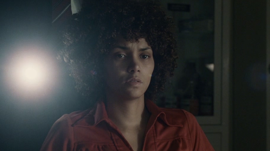 Watch Frankie & Alice& Checking In on Amazon Live