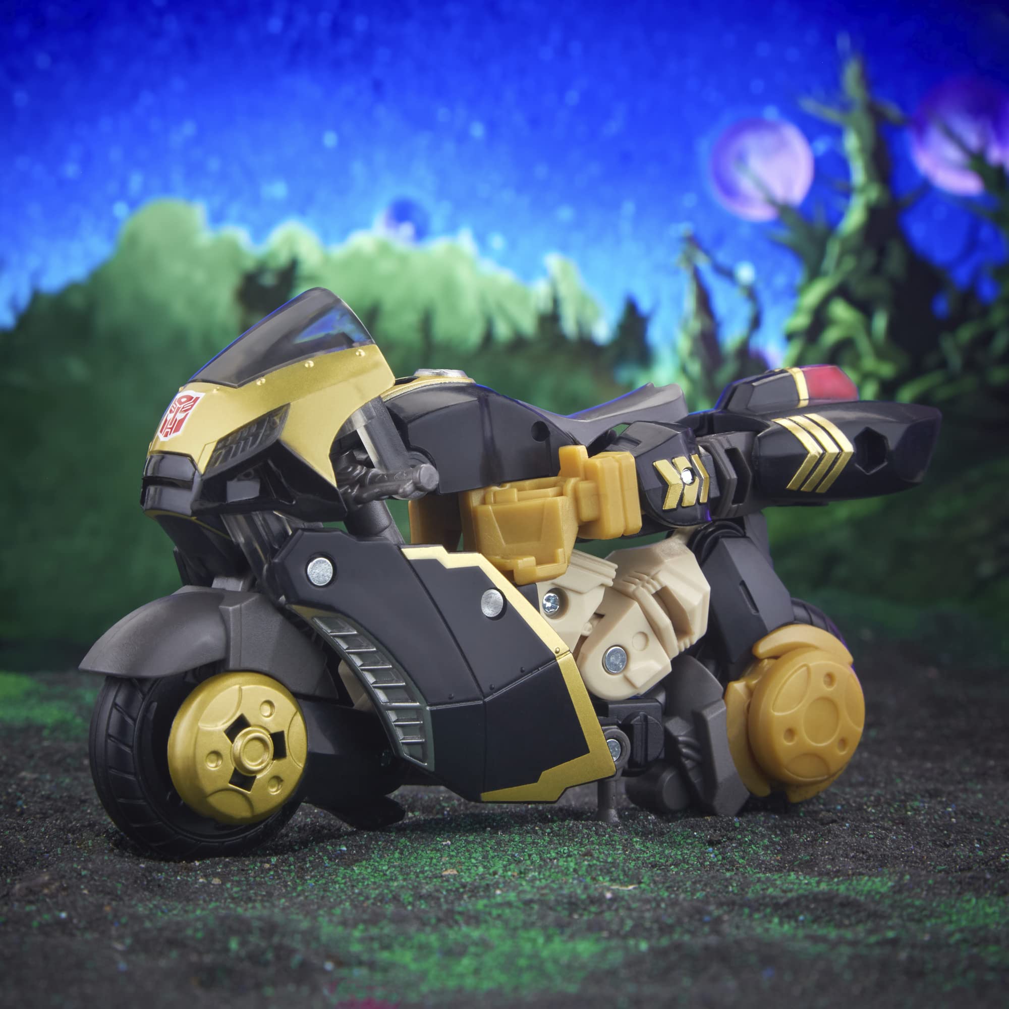 Mua Transformers Toys Legacy Evolution Deluxe Animated Universe Prowl ...