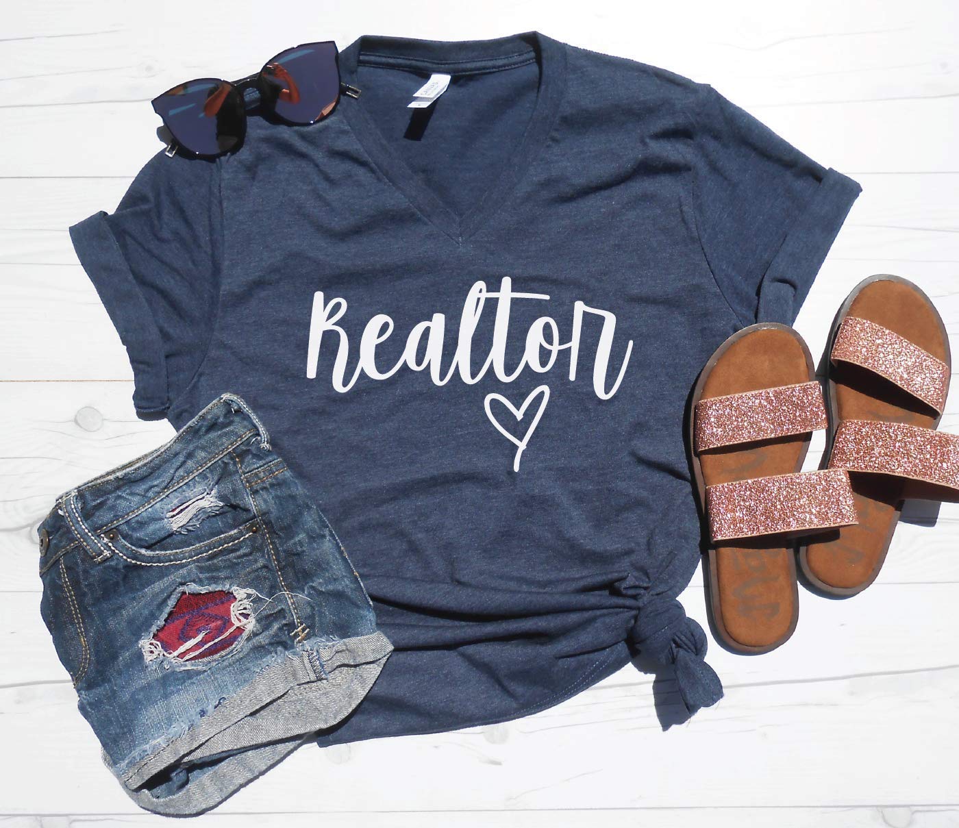 Amazon.com: Realtor V-Neck, Cute Realtor Outfit, Gift For Realtor, New ...
