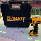DEWALT DCD710D2-QW - Taladro Atornillador XR 10.8V, 24 Nm, con 2 baterías de litio 2Ah y maletín ...