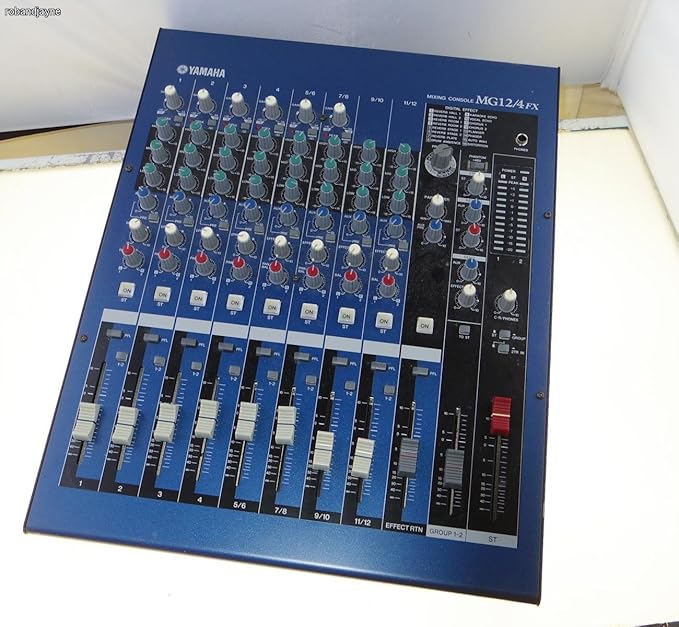 Yamaha MG12/4FX mixing deck mixer console with reverb FX: Amazon.co.uk ...