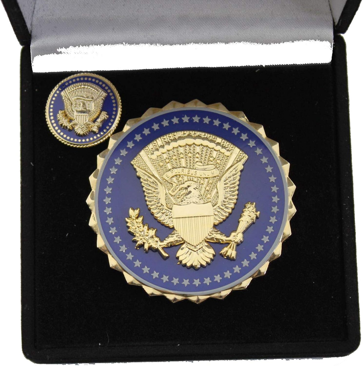 Amazon.com: US Presidential Service Badge President Identification ...