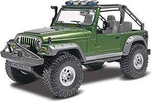 Amazon.com: Revell Jeep Wrangler Rubicon Plastic Model Kit : Arts ...
