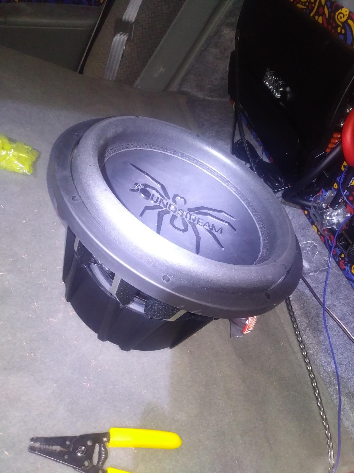 $28/mo - Finance Soundstream T5.122 12" Dual 2 Ohm Tarantula Series ...