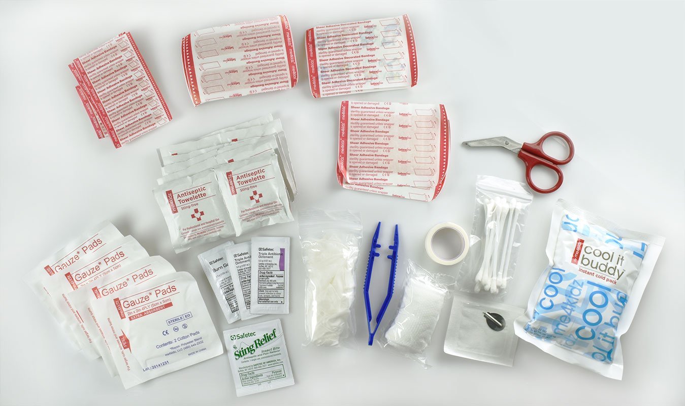 Me4kidz - Medipro Baby Starter First Aid Kit - 105 Count