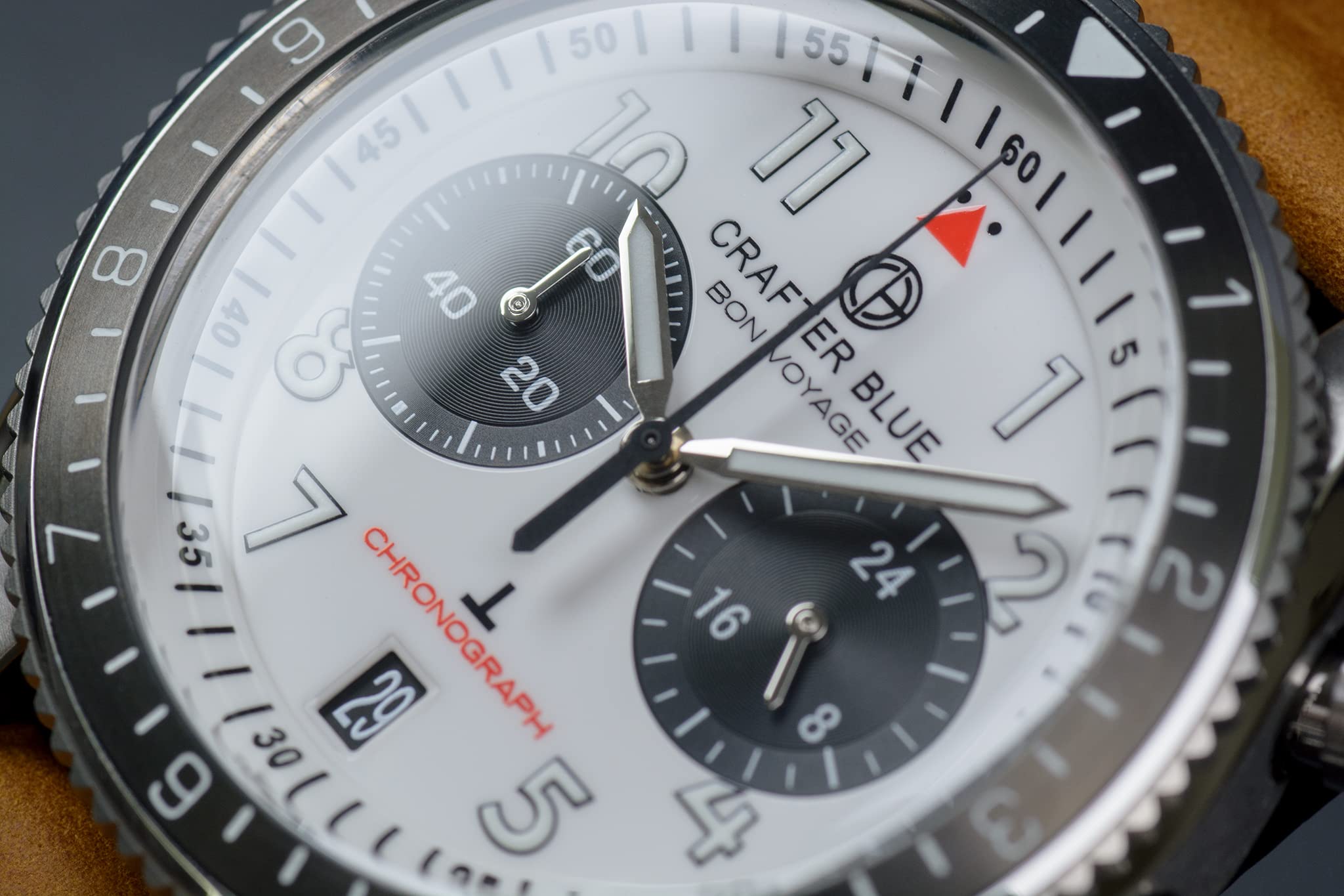 Mua Traveler Watch with Bi-Directional Rotating and 12-Hour Bezel trên ...