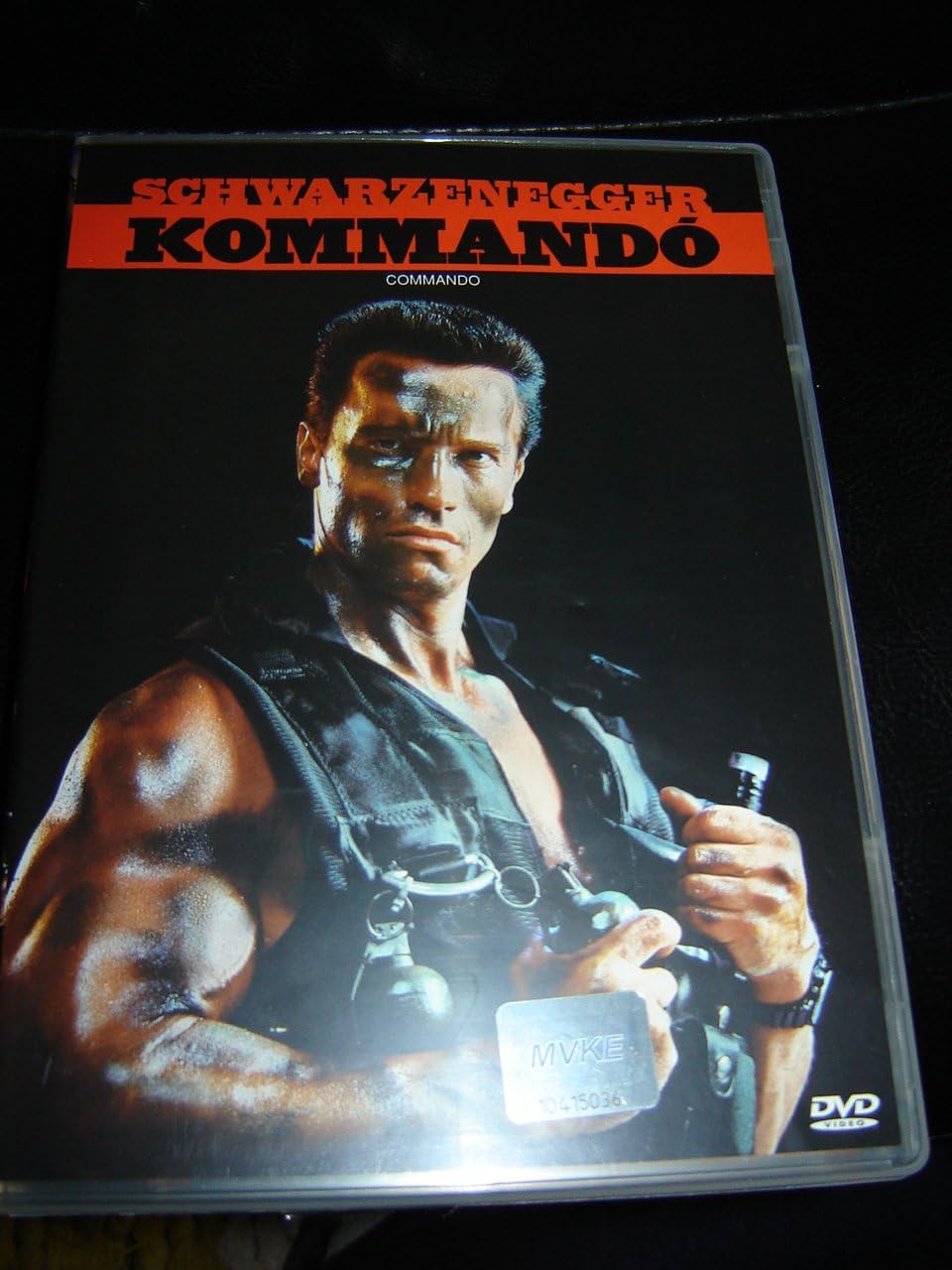 Commando (1985) (Hungarian Release) / Kommando: Amazon.co.uk: Arnold ...