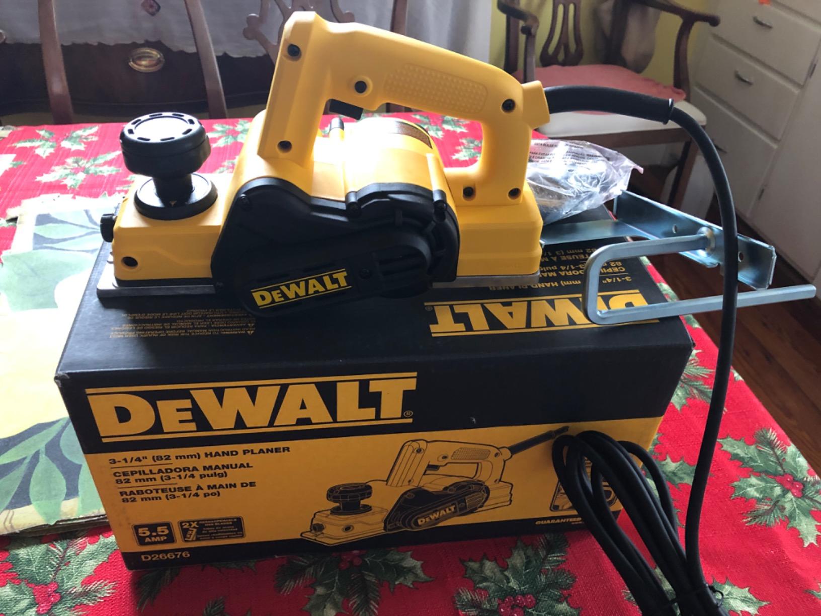 $23/mo - Finance DEWALT Hand Planer, 5.5-Amp, 3-1/4-Inch (D26676) | Buy ...