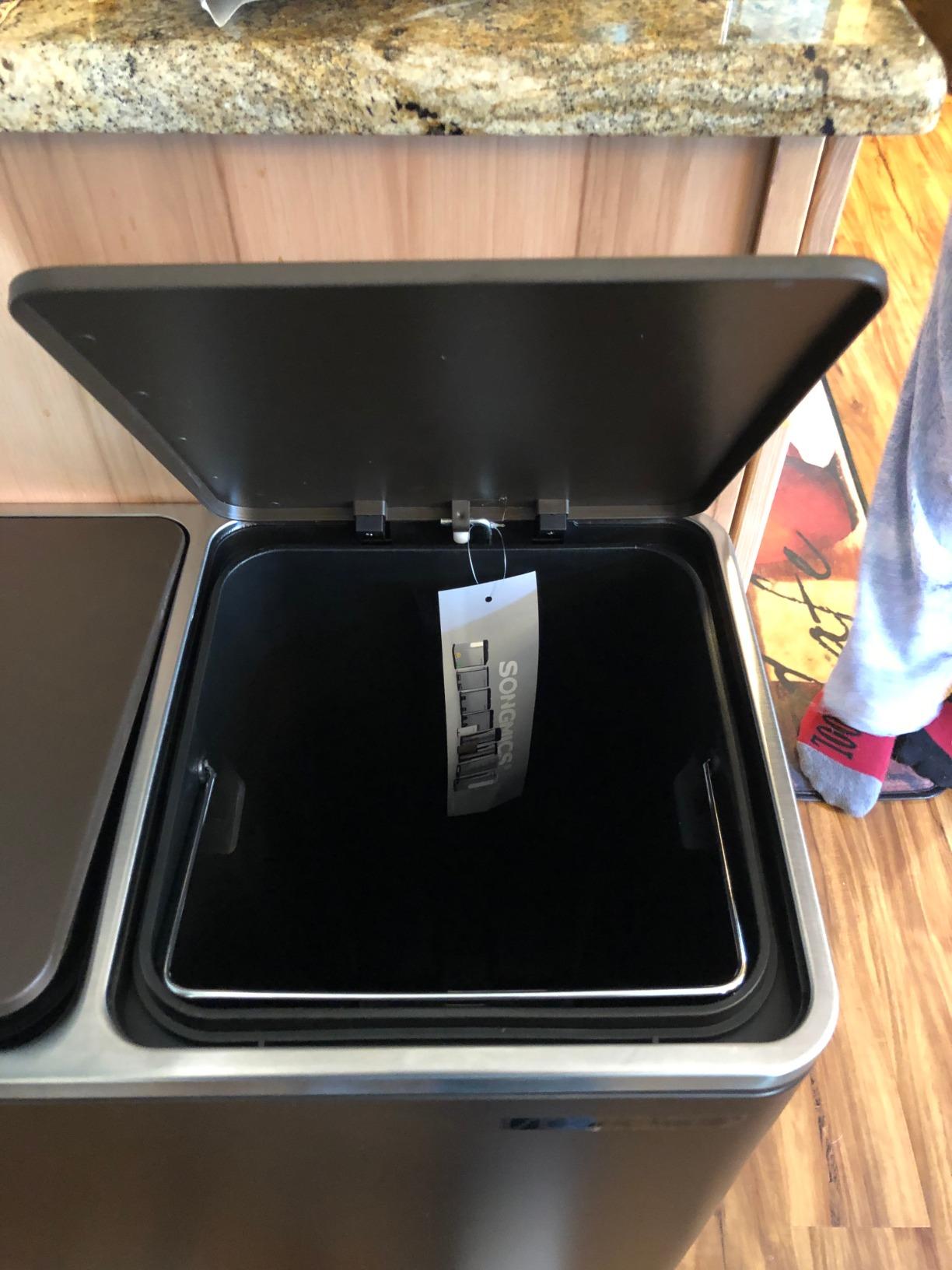 $23/mo - Finance SONGMICS Trash Garbage Can, 16 Gal (60L) Rubbish ...