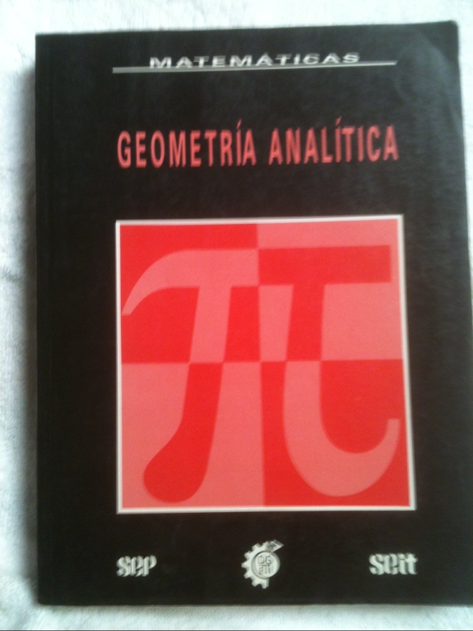 BENJAMIN GARZA OLVERA GEOMETRIA ANALITICA PDF