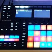 Native Instruments Maschine Mk3 Drum Controller: Amazon.co.uk: Musical ...