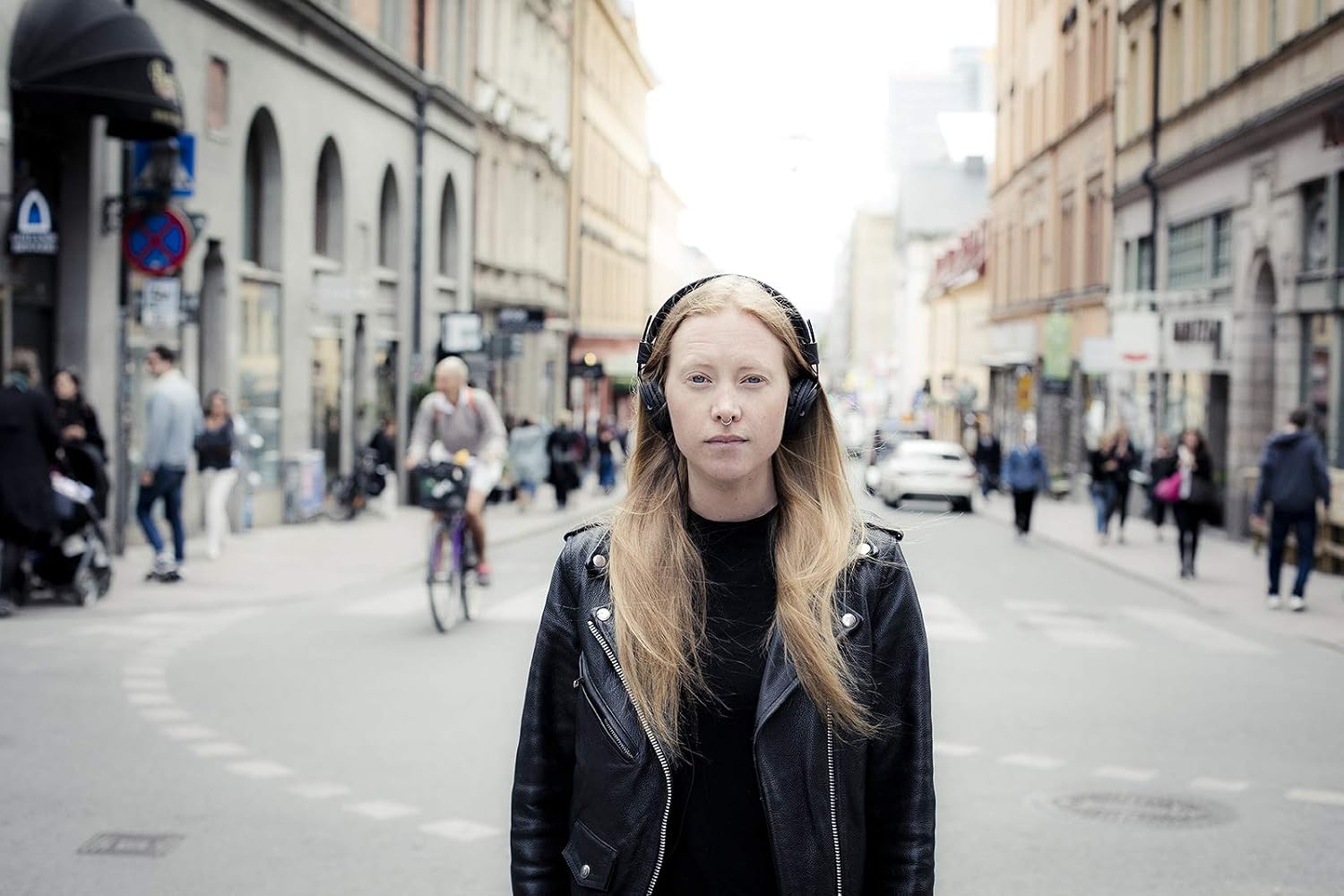 DEFUNC Basic Corded (Wired) On-Ear Headphones with soft ear-cushions ...