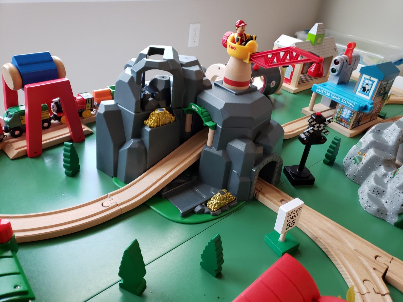 $10/mo - Finance BRIO World - 33889 Crane & Mountain Tunnel | 7 Piece ...