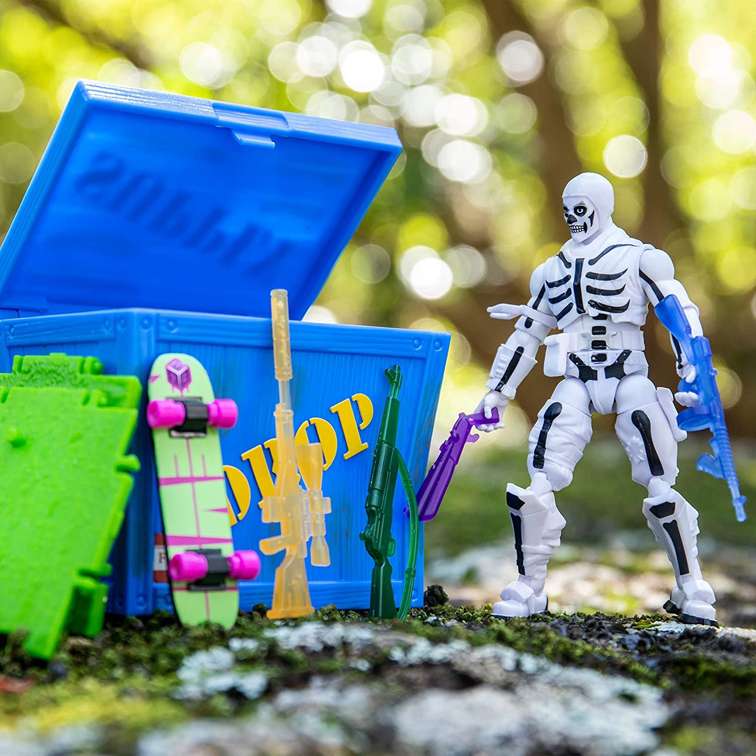 Mua FORTNITE Solo Mode Figure & Supply Crate Collectible Accessory ...