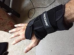 Amazon.com: ProCare Quick-Fit II Wrist Support Brace, Right Hand, One ...