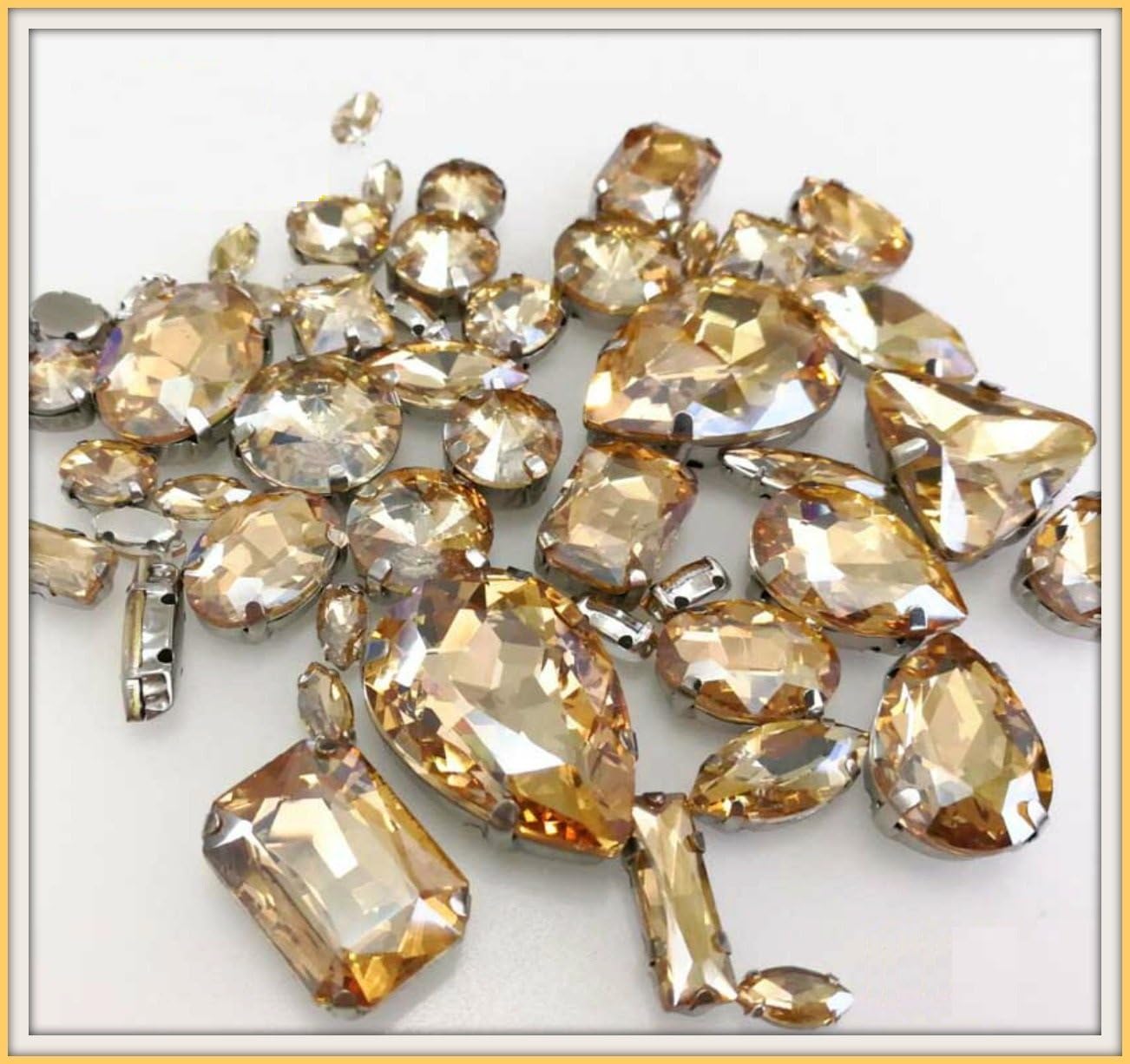 BrillaBenny Mix 50 Pietre CASTONI Strass da Cucire Vetro CABOCHON Sew ...