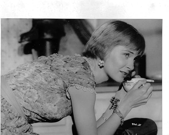 Joanne Woodward smoking ORIGINAL 7x9 photo H5101 at Amazon's ...