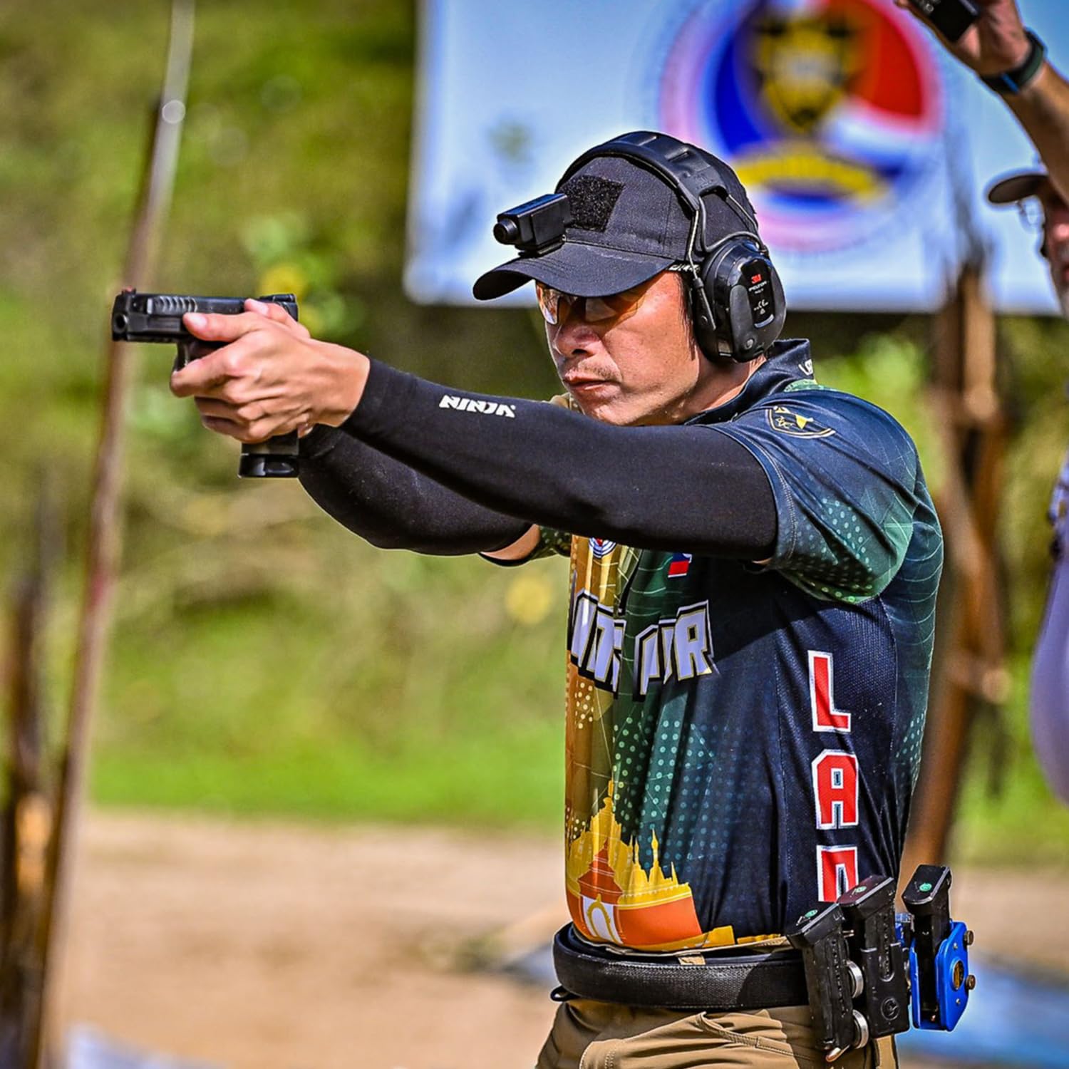 TACHYON GunCam Mini Built-in 64GB and WiFi. 2K or 4K, Auto-Stop. Hat Cam, Helmet Cam, Action Cam ...