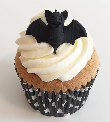 6 Spooky Sugar Bats- Edible & Made with Love in the UK!: Amazon.com ...