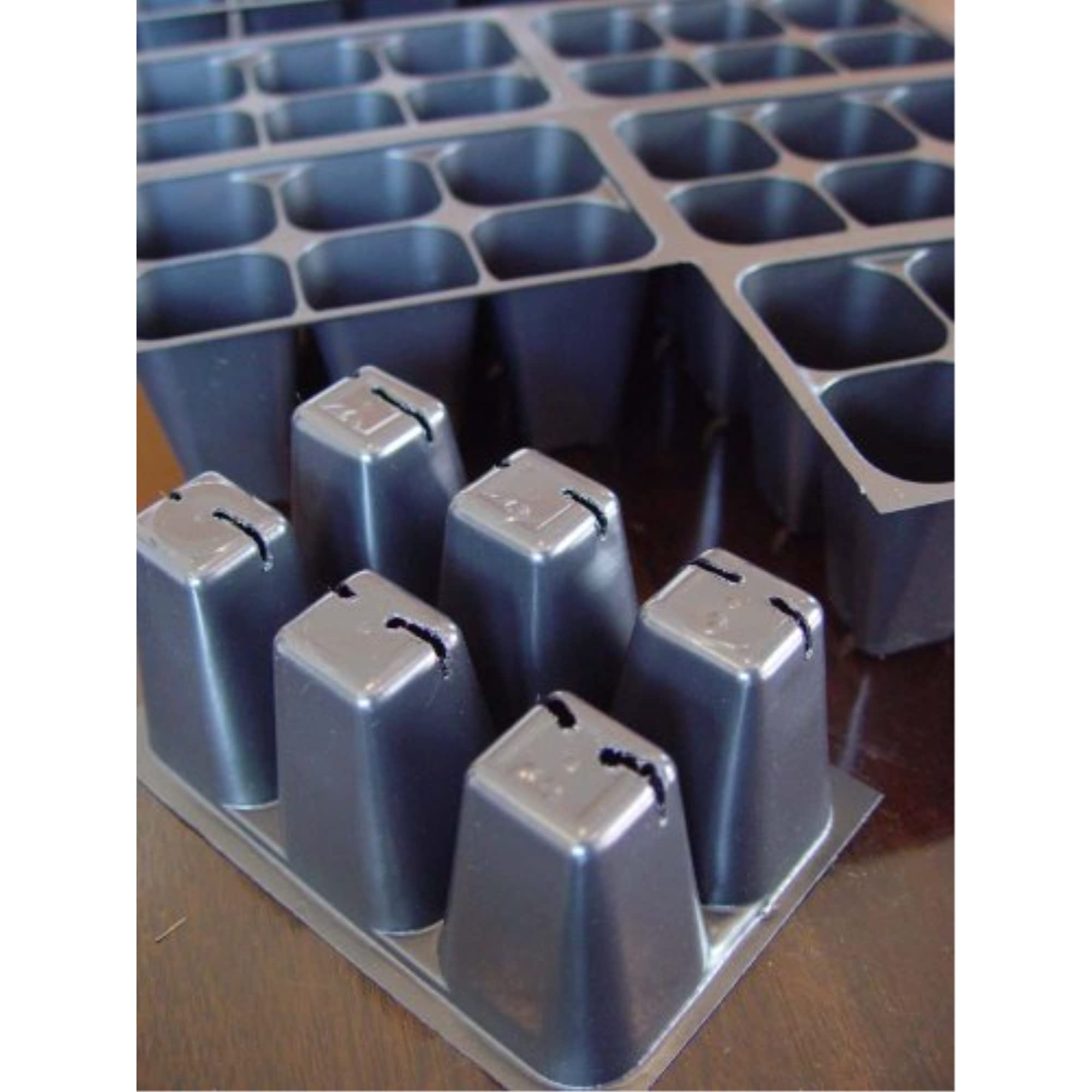 Mua Seedling Starter Trays, 720 Cells: (120 Trays; 6-cells Per Tray ...