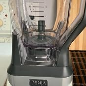 SharkNinja BL660C Professional Blender & Nutri Cups, Silver/Grey ...