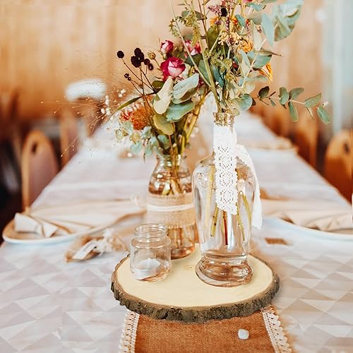 Wood table centerpiece wedding | Beachweddingtips.com