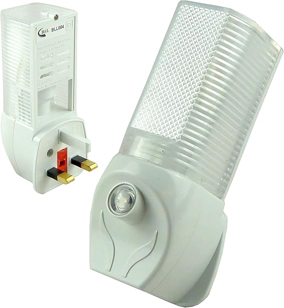 Indoor Automatic Night Light - Plug-in Lights (Pack of 1): Amazon.co.uk ...