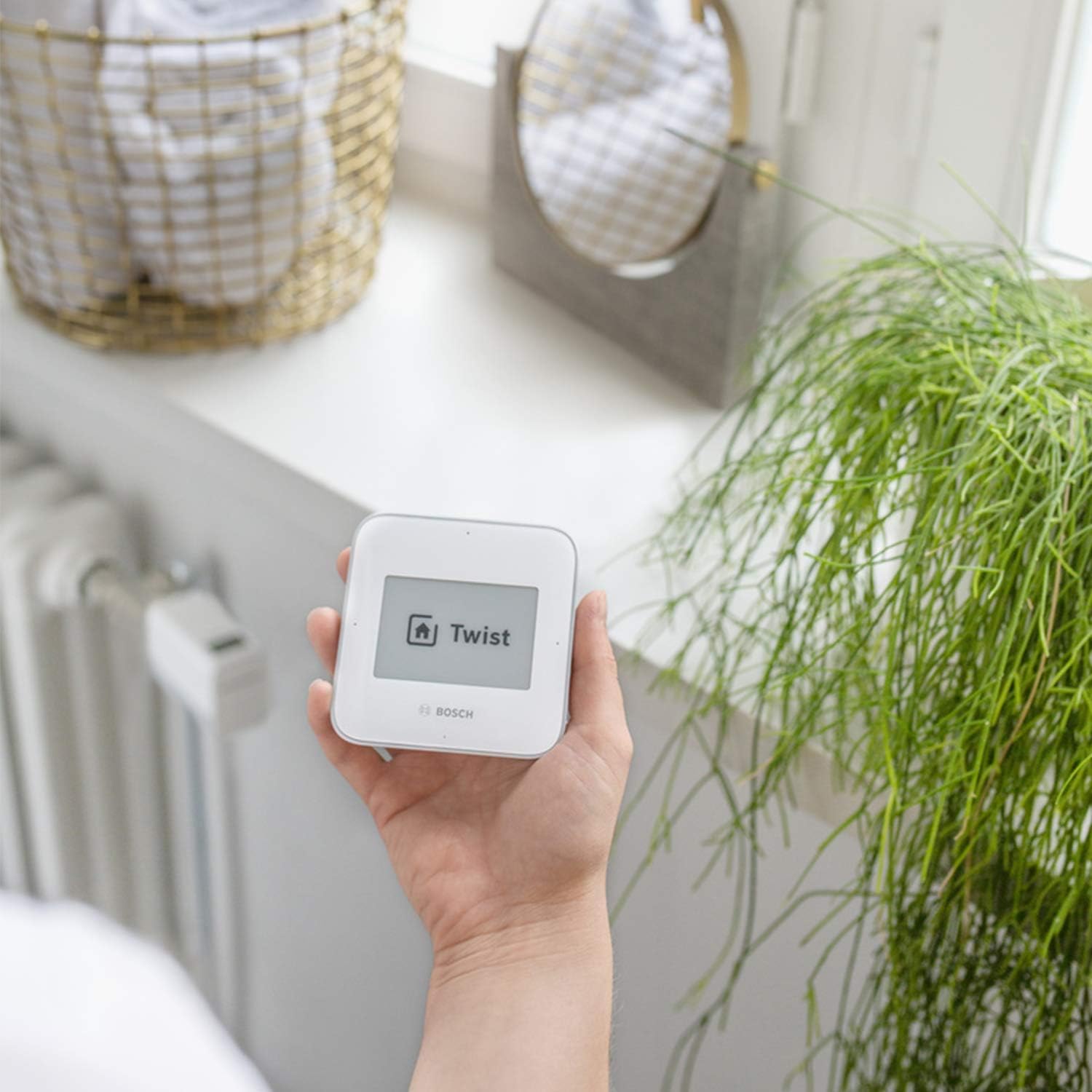 Bosch Smart Home Remote Control Twist with alarm function – Quick and ...