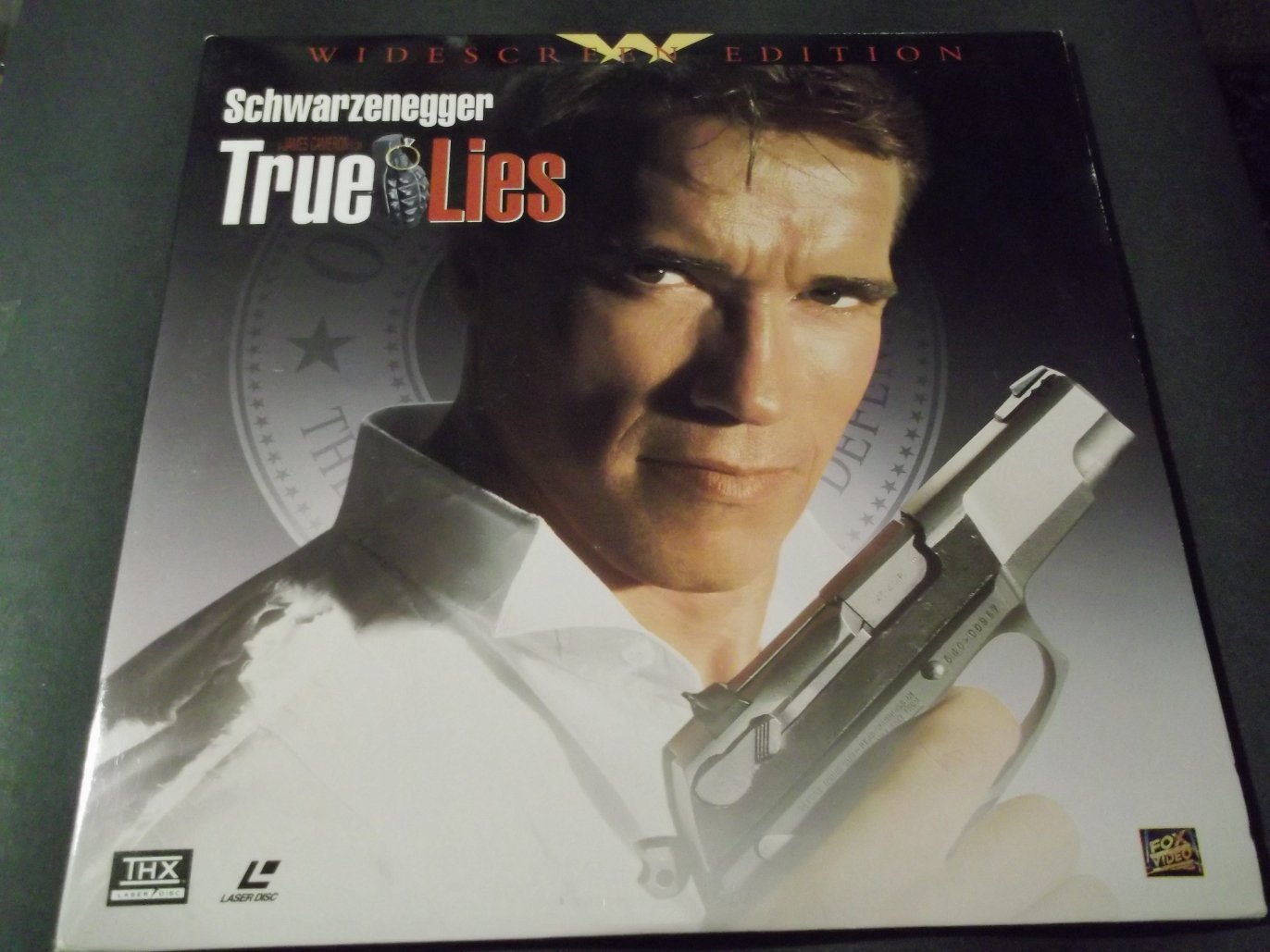 Amazon.com: True Lies: Arnold Schwarzenegger, Jamie Lee Curtis, James ...