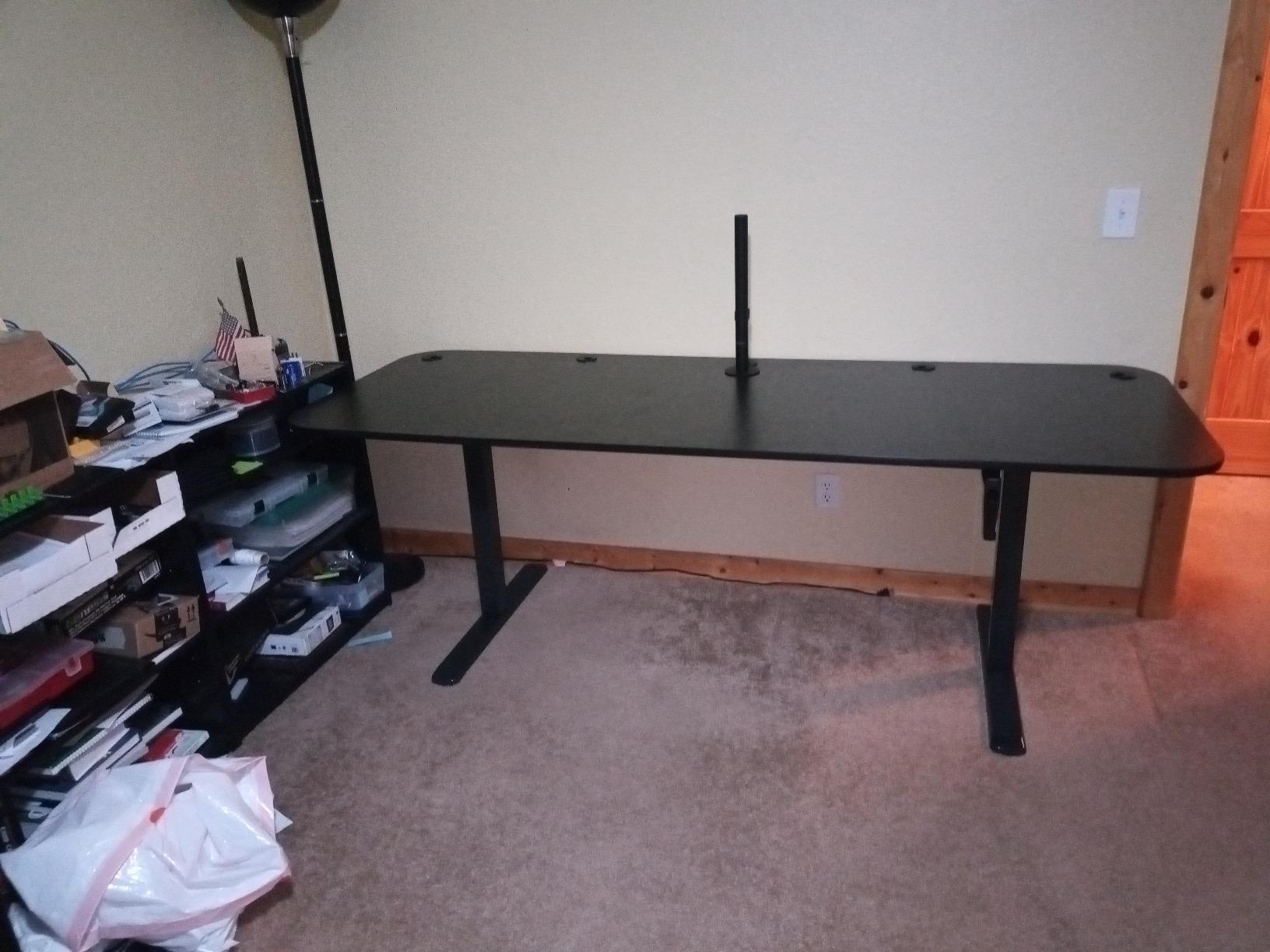 $37/mo - Finance Mount-It! Stand Up Desk with Manual Crank, Frame Only ...