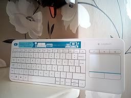 Logitech K400 Plus Wireless Touch Keyboard for Windows, Android and ...